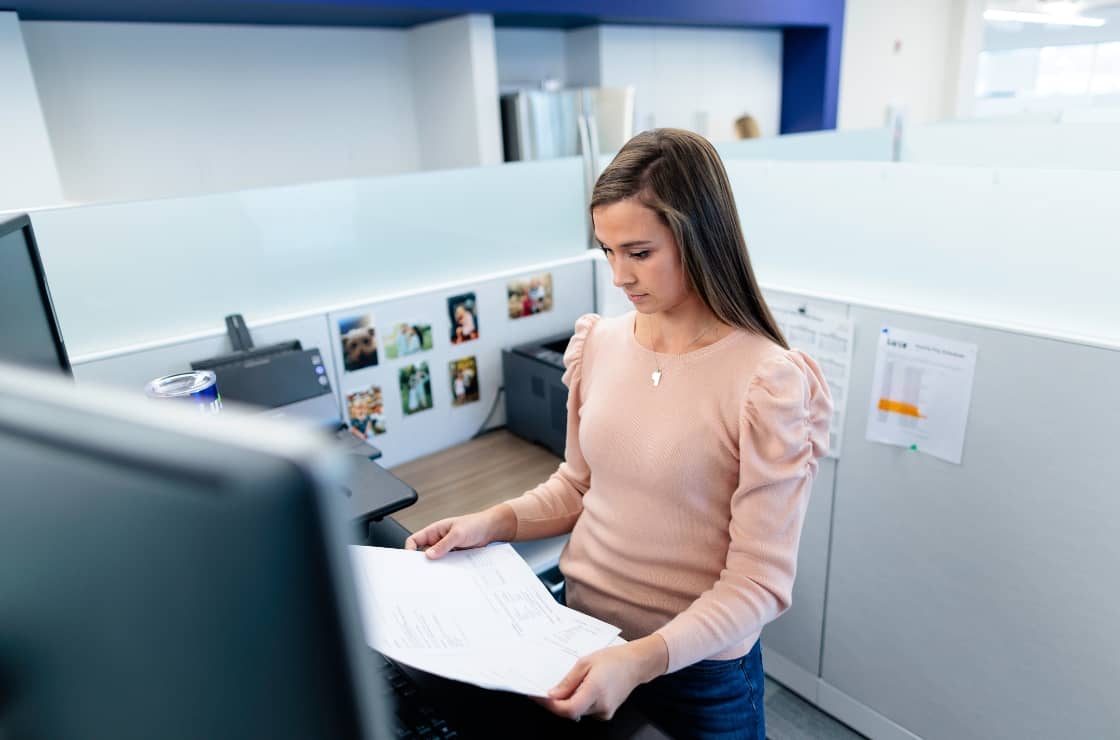 Pros & Cons of Buying an Existing Business | Lutz M&A Insights